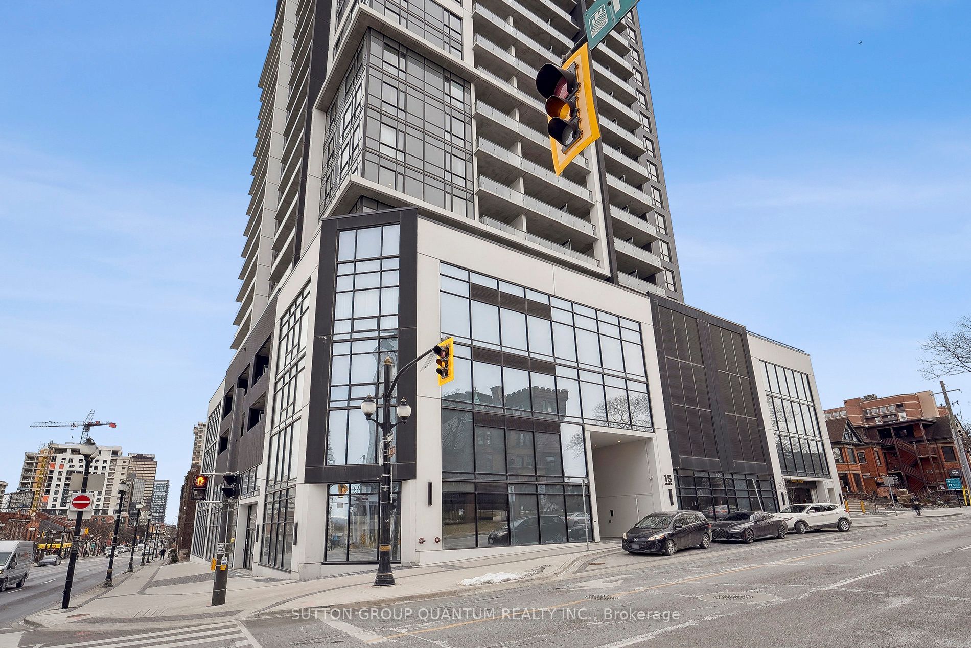 2114 - 15 QUEEN St S, Hamilton | For Sale @ $560,000 | Condos.ca