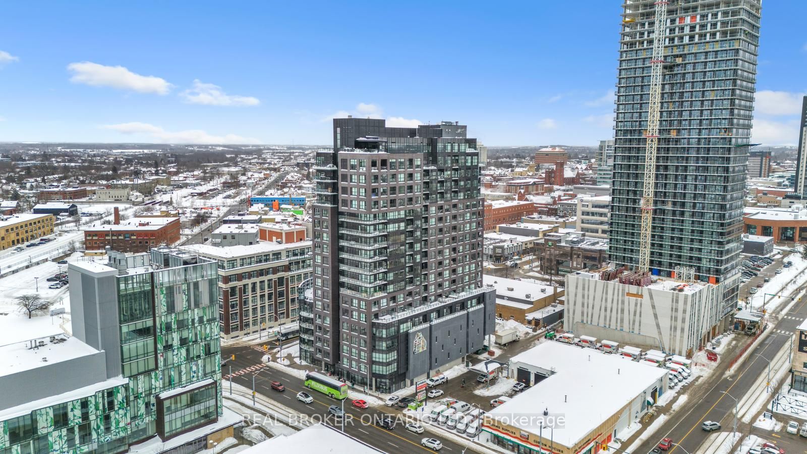 1603 - 1 Victoria St S, Kitchener | For Rent @ $2,050 | Condos.ca
