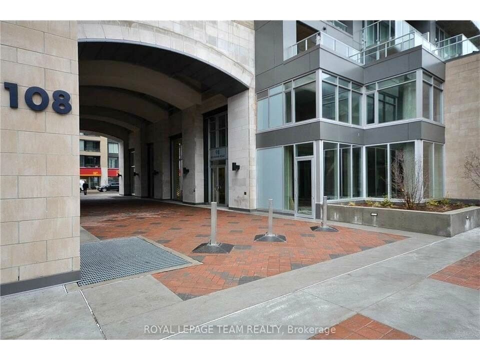 207 - 108 RICHMOND Rd, | For Sale @ $458,000 | Condos.ca