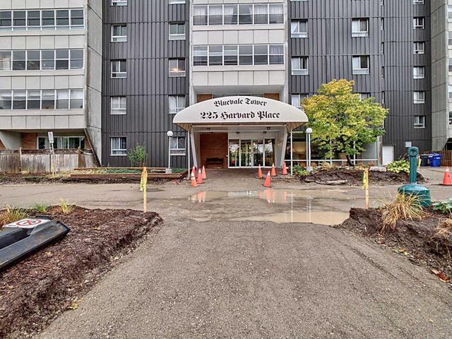 909 - 225 Harvard Pl, Waterloo | Sold Conditional, X4955522 | Condos.ca