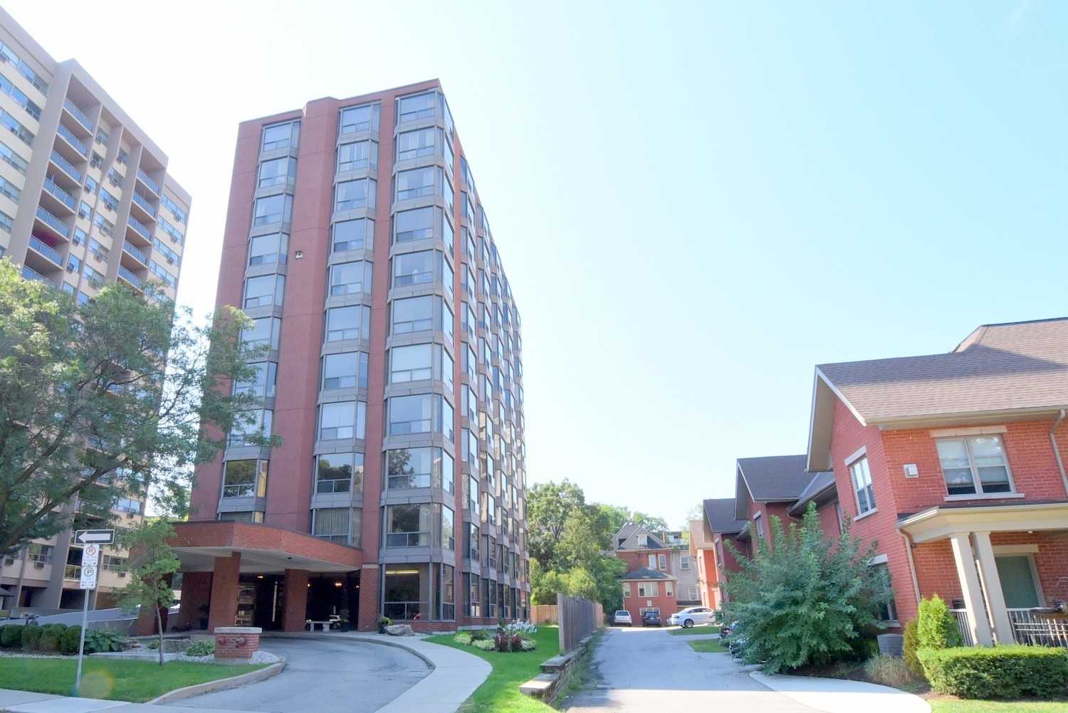 300 - 49 Robinson St, Hamilton | Sold Conditional, X5074421 | Condos.ca