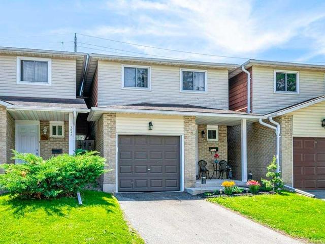 E - 304 Bluevale St, Waterloo | Sold, X5277110 | Condos.ca