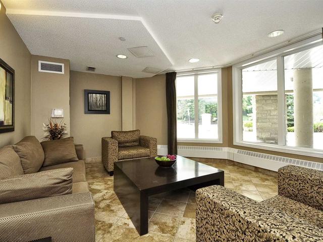 402 - 8 Harris St, Cambridge | Sold, X5327024 | Condos.ca