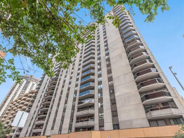 470 Laurier Ave W, Ottawa, ON | Condos.ca