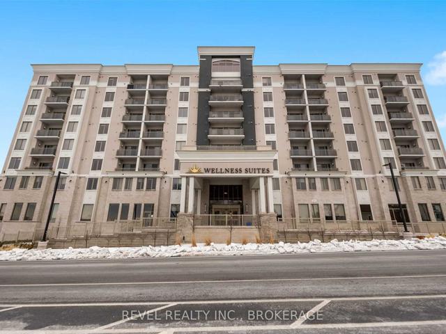 707 - 5698 Main St, Niagara Falls | Expired, X5941145 | Condos.ca