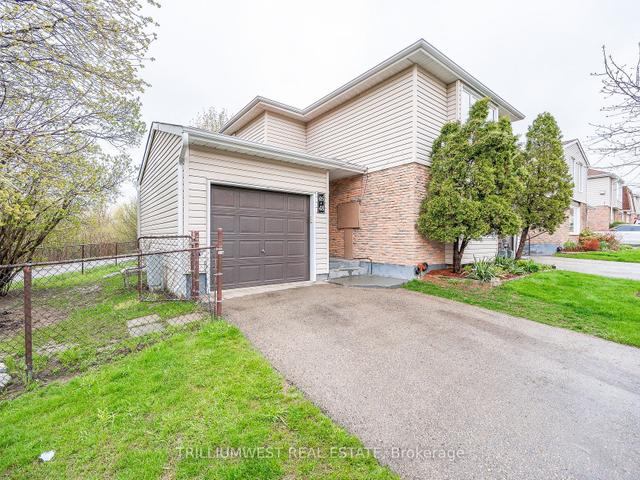 175 Elm Ridge Dr, Kitchener, ON | Condos.ca