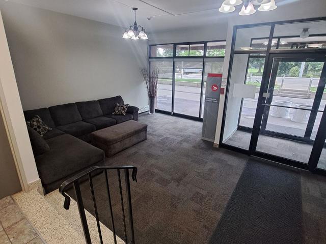 306 - 1950 Main St W, Hamilton | Expired, X6173988 | Condos.ca