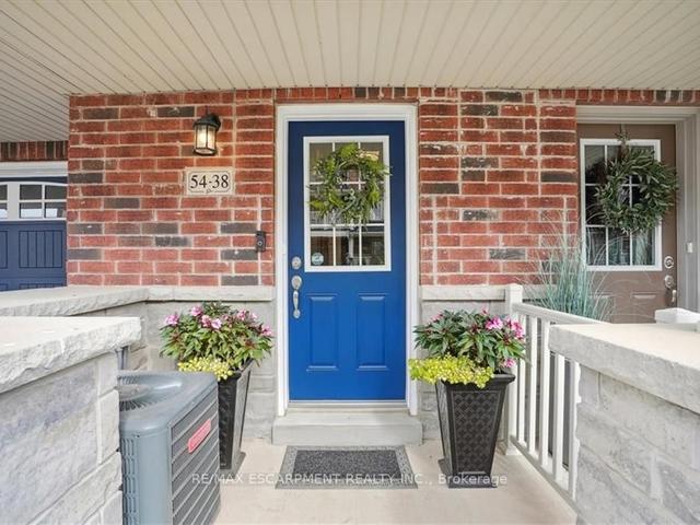 38 - 54 Nisbet Blvd, Waterdown | Sold, X6753712 | Condos.ca