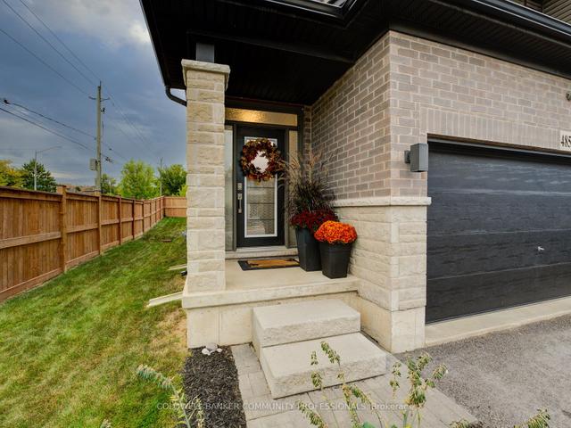 4856 Connor Dr, Lincoln, ON | Condos.ca