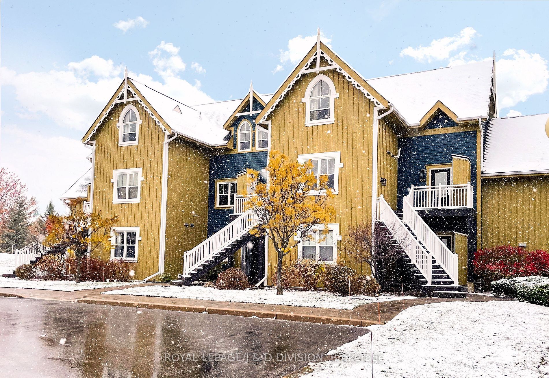 228 - 171 Snowbridge Way, The Blue Mountains | Sold, X7273432 | Condos.ca