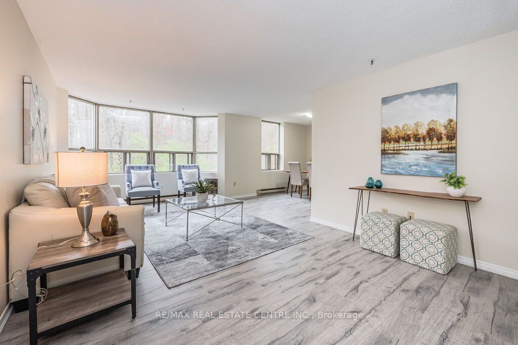 412 - 55 Green Valley Dr, Kitchener | Terminated, X7284882 | Condos.ca