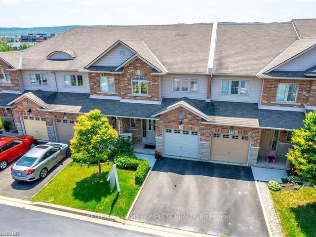 15 Marina Point Cres, Stoney Creek, ON | Condos.ca