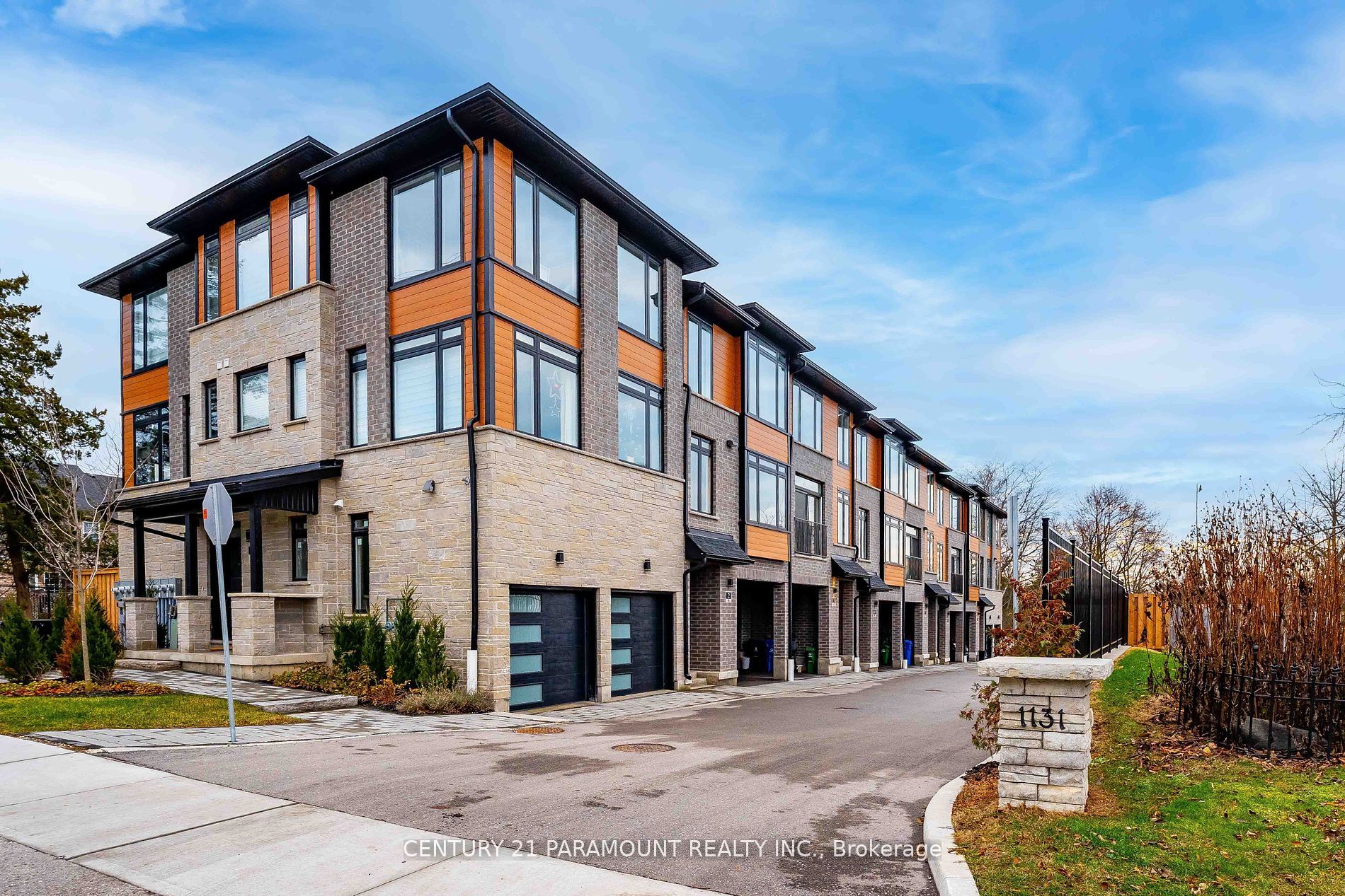 3 - 1131 Gordon St, Guelph | For Sale @ $829,000 | Condos.ca