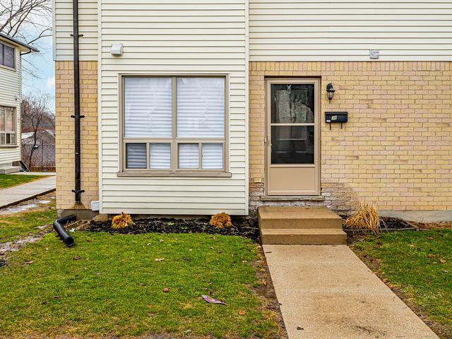 38 - 355 Sandringham Cres, London | For Sale @ $414,900 | Condos.ca
