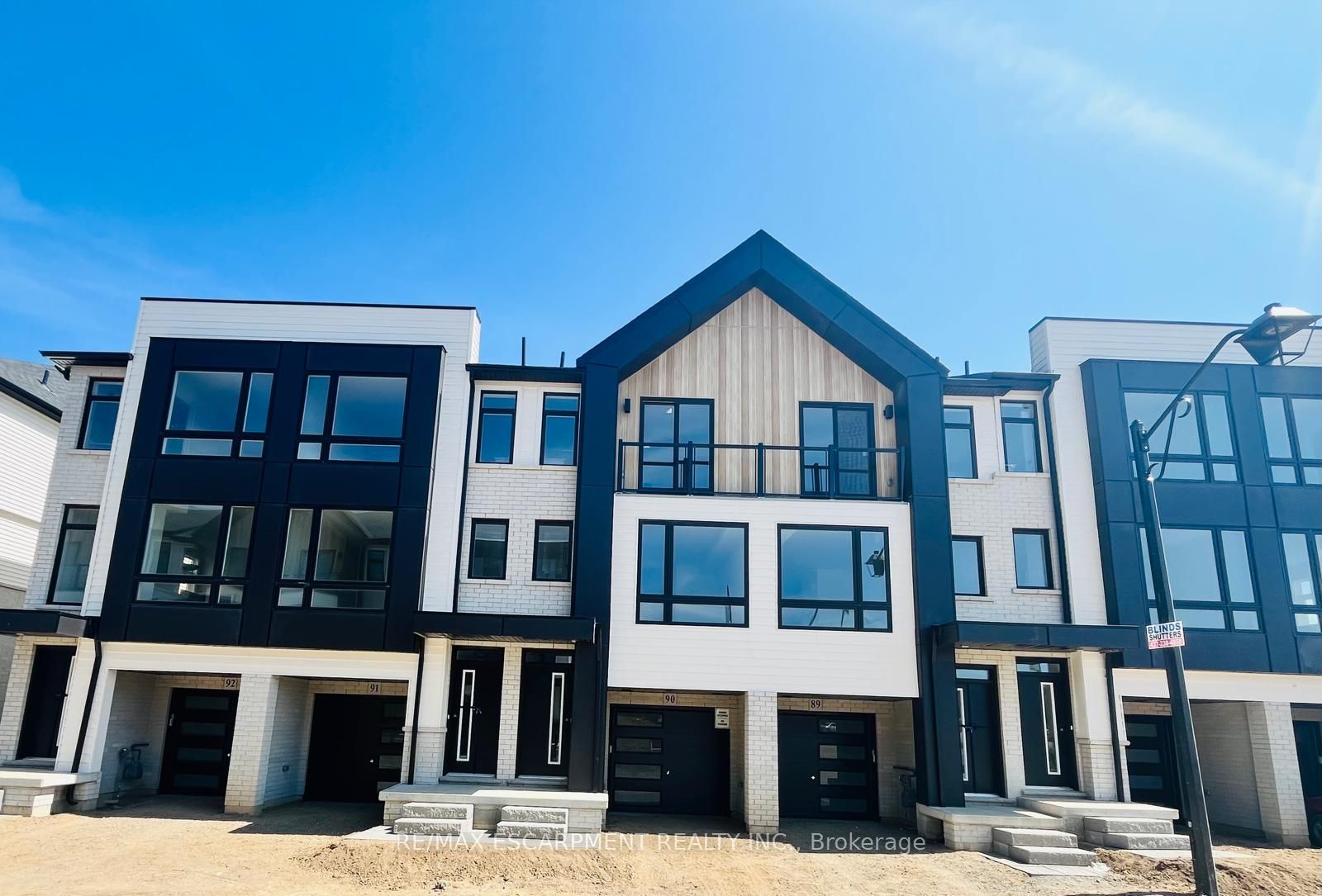 90 - 55 Tom Brown Dr, Brant | Unavailable, X9285434 | Condos.ca