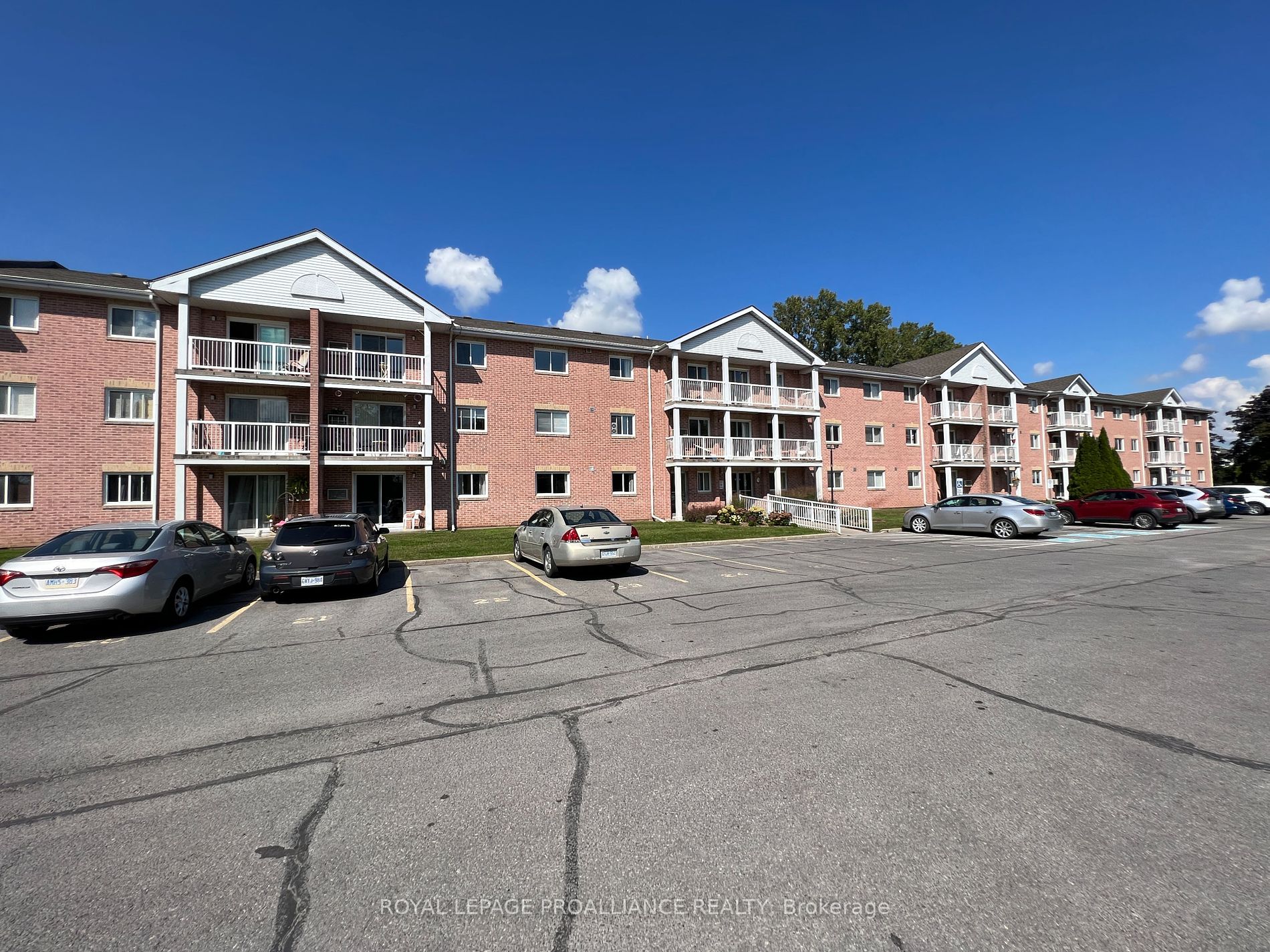 215 - 175 Haig Rd, Belleville | For Sale @ $289,900 | Condos.ca