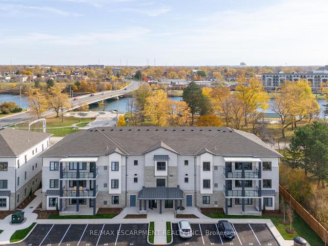 209 - 123 Lincoln St, Welland | For Rent @ $2,350 | Condos.ca
